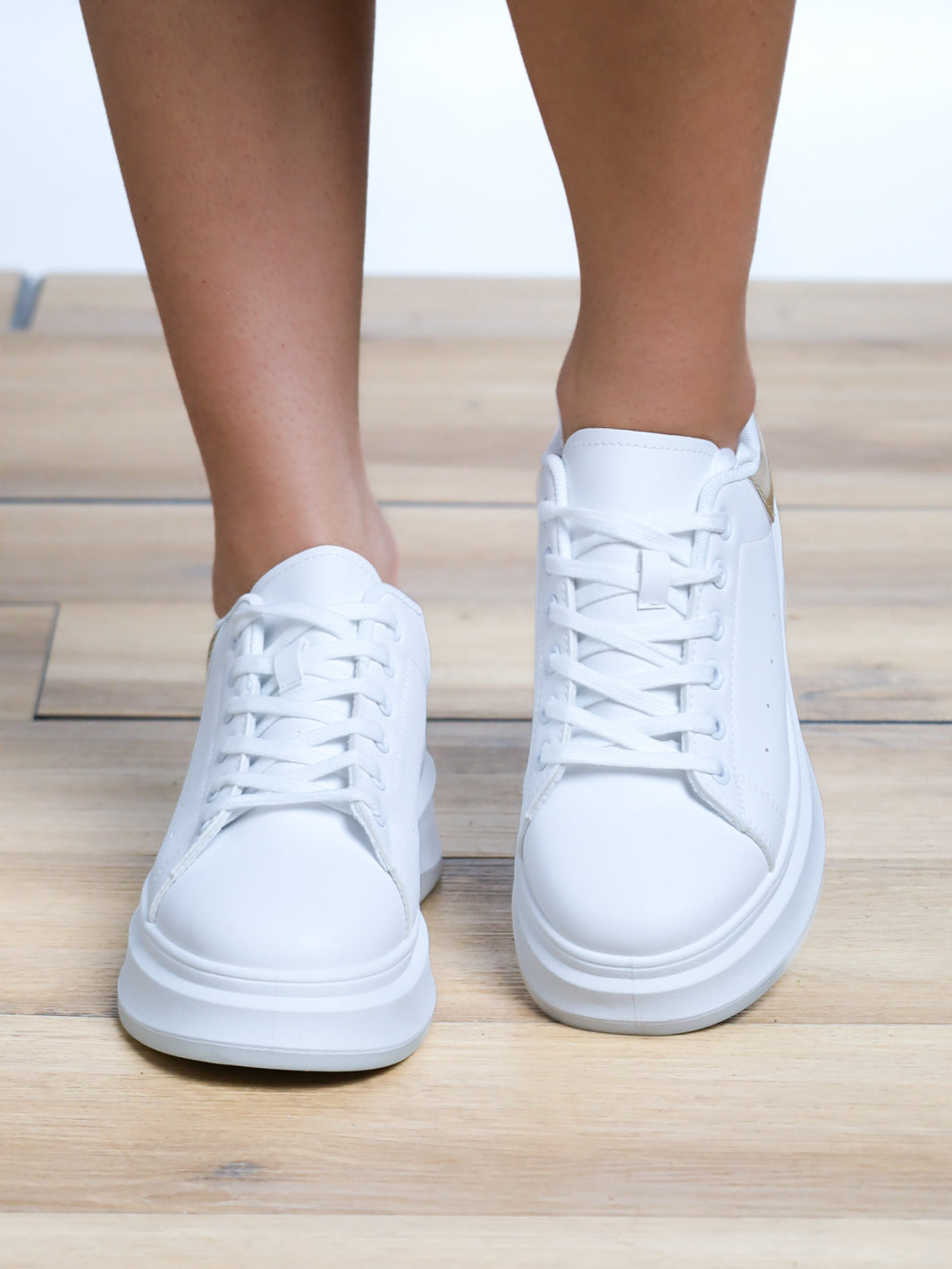 Stroll In Style Metallic Platform Sneakers - FINAL SALE – MOD ON TREND